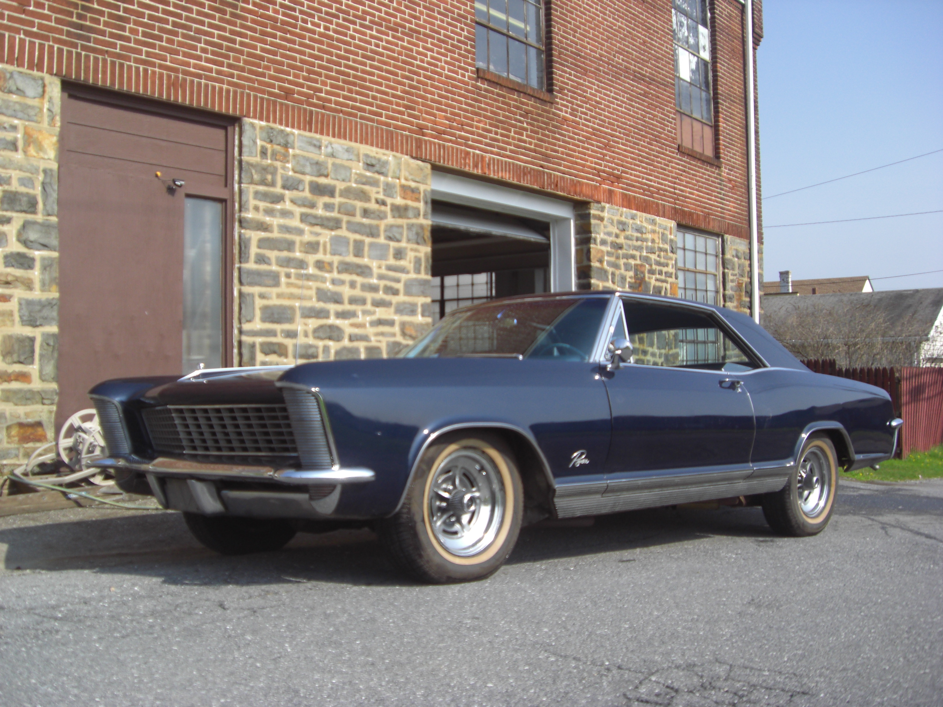Buick riviera 1965 ( France dpt 91) - American Cars and Parts